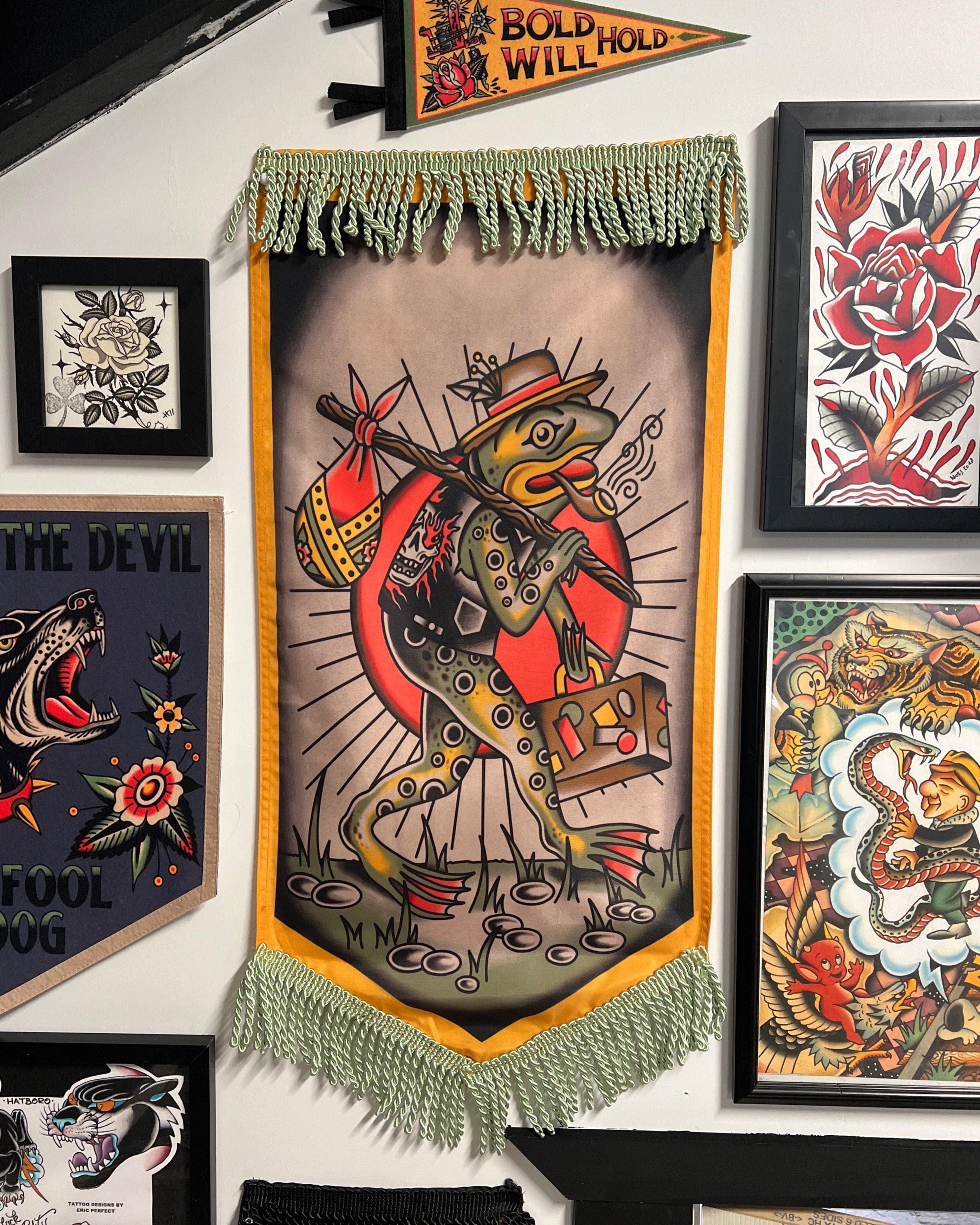 Hobo Frog Banner – TAKE TO THE GRAVE